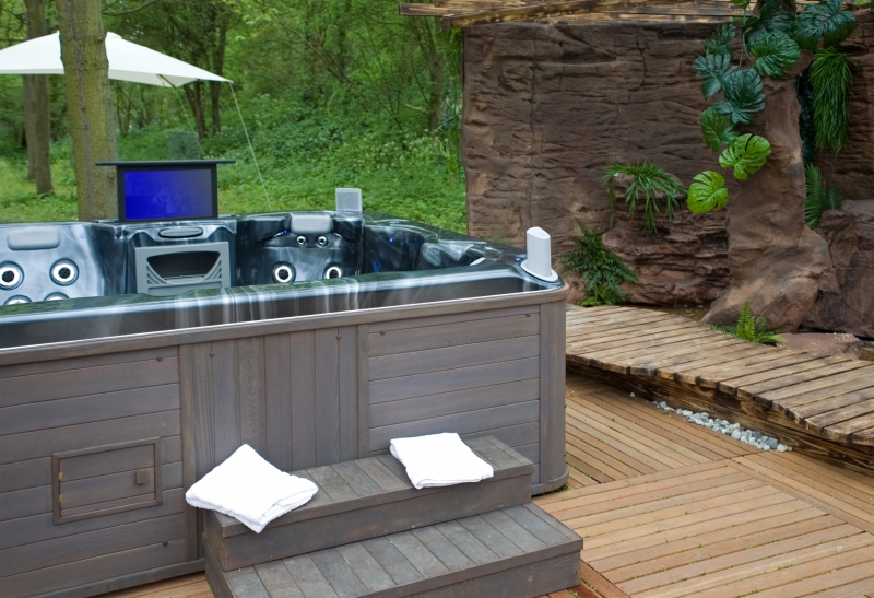 Where to Position Your Outdoor Spa - hipages.com.au