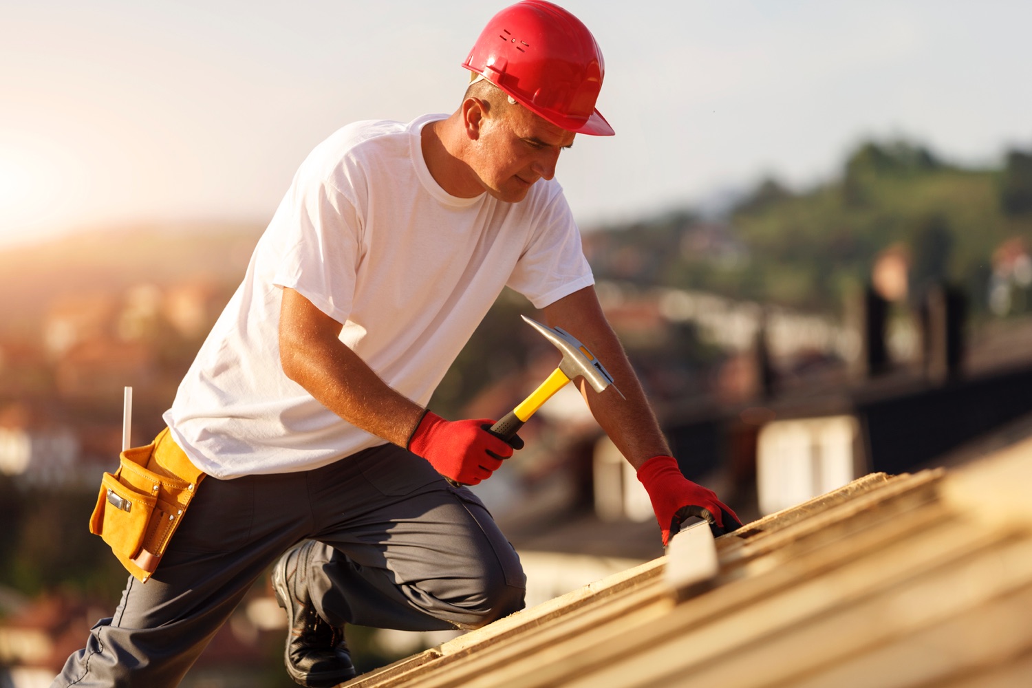Best Local Roofing Contractors Near Me (3 Free Quotes)