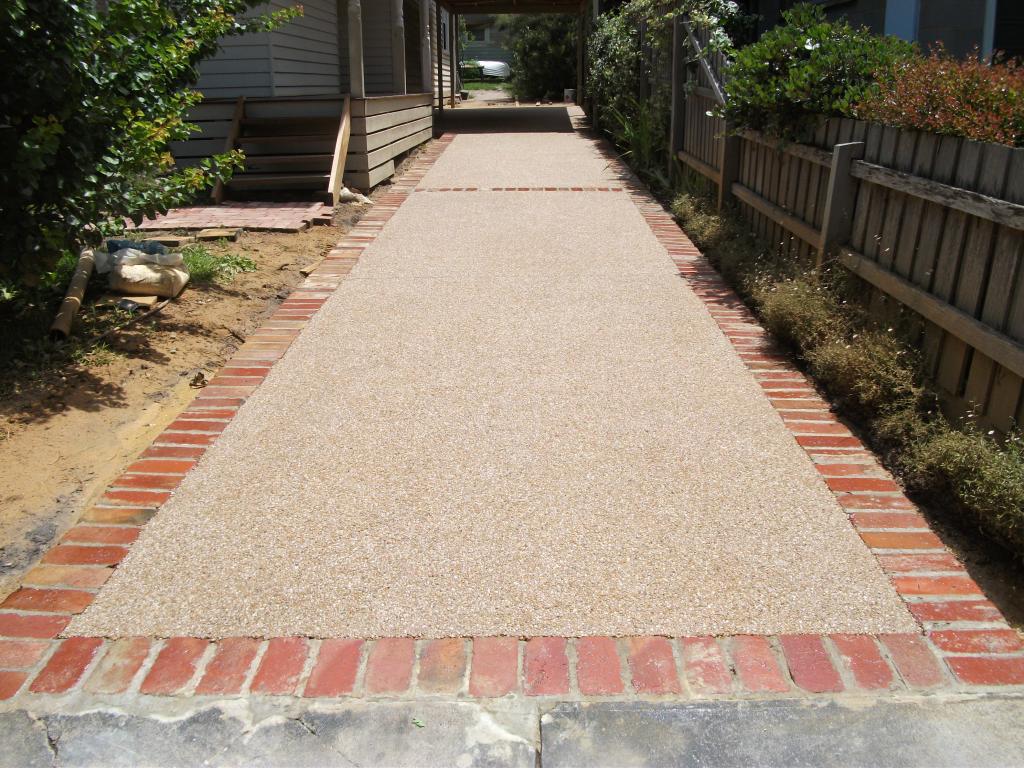 Exposed Aggregate - Galleries - Prestige Pattern Paving