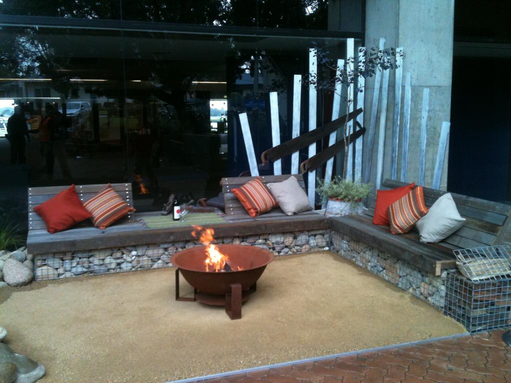 how to enjoy your outdoor space in winter