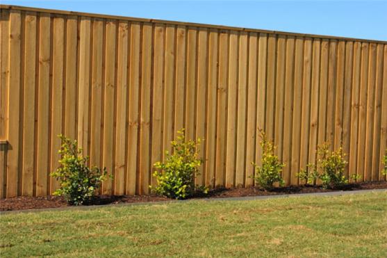 Timber Fencing Design Ideas - Get Inspired by photos of Timber Fencing ...